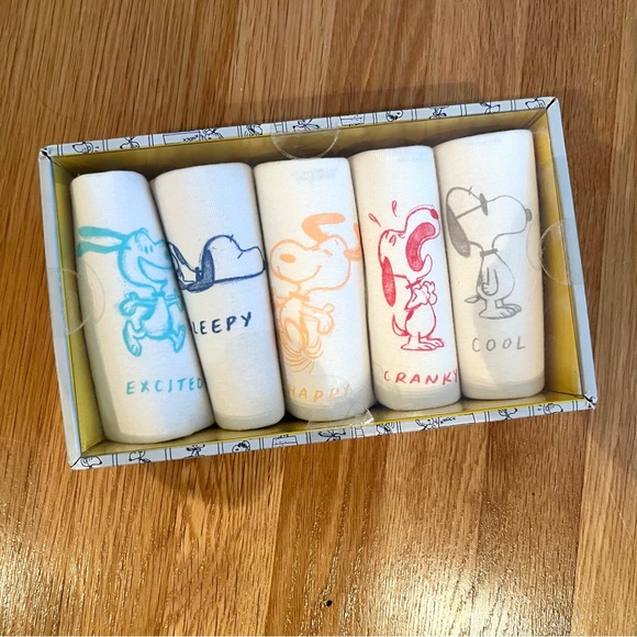 GAP | One Pieces | Bnwt Baby Gap Snoopy Peanuts Set Of 5 Long Sleeve ...